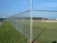 China Length 10-200m 9 Gauge Chain Link Fence Heavy Duty  wear resisting for sale