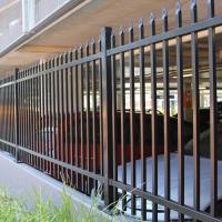 China ODM OEM Galvanized Metal Palisade Fencing 2.4mL x 2mH Rot Proofing for sale