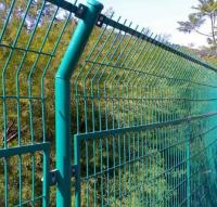 China Galvanized Steel 3D Wire Mesh Fence With Square Post RAL 6005 Green for sale