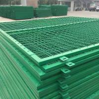 China 2mm Anti Climb Chain Link Fence OEM Low Carbon Iron Wire Mesh Fence for sale