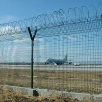 China Y Type Galvanized Steel  Airport Security Fencing PVC Coated for sale