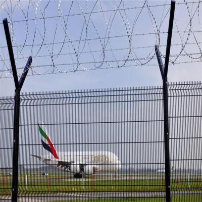 China 50*100mm PVC Coated Airport Security Fencing Dip Galvanized for sale