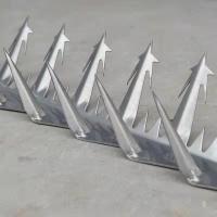 China Single Razor Sharp Block Wall Security Spikes PVC Coated for sale