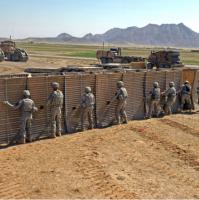China Sand Color Welded Mesh Military Hesco Barrier Wall 24 Inches for sale