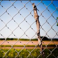 China Diamond Pattern Opening 25mm Airport Security Stainless Steel Chain Mesh Fence for sale