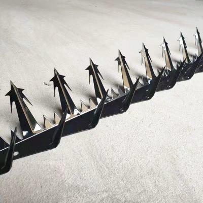 China 6 Sizes Razor Wall Spikes Anti Climb High Security Sharp On Top Of Wall And Fence for sale