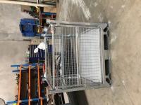 China Heavy Duty 600kg Industrial Wire Mesh Containers Warehouse Storage Durable for sale