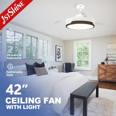 China 220V 3 Plastic Blades DC Motor Retractable Ceiling Fan With Side Light for sale