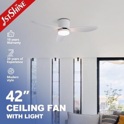 China Flush Mount Design 2-in-1 Ceiling Fan Optional LED Light for 220V Voltage and ABS Blade for sale