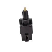 China OEM MR228924 New Condition Switch Assy Stop Lamp for Mitsubishi Pajero Montero IO CU5W V73V63 Car Light Accessories for sale