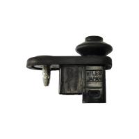 China Mitsubishi Pajero Montero V73 V77 V93 V97 New Door Sensor Auto Switches Compatible MR271892 8608A145 Pinin H66 H77 Car Switch for sale