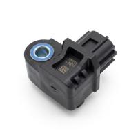 China Suitable for Mitsubishi Pajero Sports Edition KH6WKG6W Front Collision Trigger Sensor Safety System Sensor 8651A246 8651A199 for sale