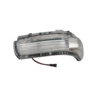 China PLJ High Adaptability Automotive Lighting Reversing Rearview Mirror Light Turn Signal 8351A029 New Turn Signal Width Indicator for sale