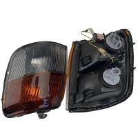 China Mitsubishi Pajero V31 V32 V34 V33 Corner Lamp Turn Signal 12V MR109949 MB831080 Front Headlight Fog Light for sale