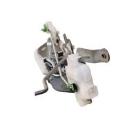 China Mitsubishi Pajero V73 V93 V97 New Condition Lock Type Back Door Latch Tailgate Lock 5828A006 for sale