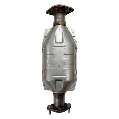 China Original Quality Mitsubishi Pajero V73V77V93V97 Catalytic Converter Exhaust System New Exhaust Exhaust Purifier Engine Parts for sale