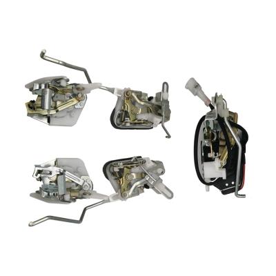 China White Mitsubishi Lock for Mitsubishi Pajero V31v33v43v45 Automobile Door Lock Mechanism for sale