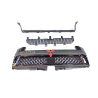 China Optimal Front Bumper Radiator Grille for Mitsubishi Pajero Montero Shogun H67W H77W MR971636 New Chrome ABS Upper Grill Plastic for sale