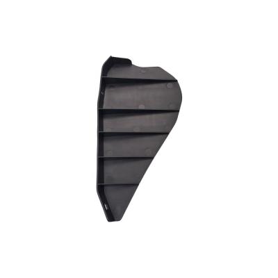 China Mitsubishi Pajero V73V77V93V97 Rear Bumper Guide Plastic Lining Inner Fender Body Parts 6748A009 6748A010 for sale