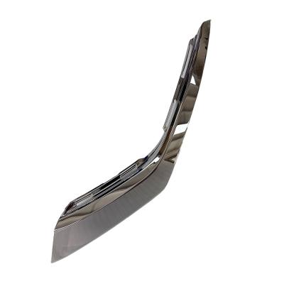 China Original Quality Mitsubishi Outlander 2016-2018 Front Bumper Stripe Chrome Body Parts New 6407A143 6407A144 for sale