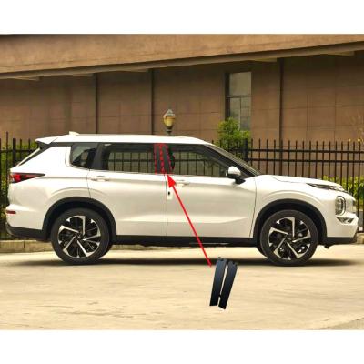 China Mitsubishi Outlander 2022-2023 Body Spoiler New Model Exterior Decorative Panel Door with Black Trim Body Parts for sale
