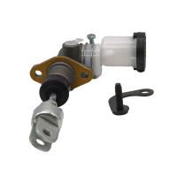 China High Quality New Clutch Master Cylinder for Mitsubishi Pajero OEM MB555391 MB555383 Exclusive Aftermarket Auto Brake Parts for sale