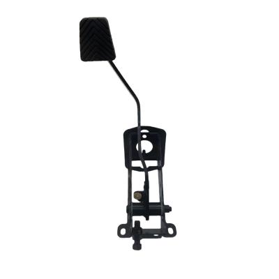 China Mitsubishi Pajero Montero V31 Glossy Manual Transmission Clutch Pedal Foot Pad 2003-2008 Vehicle Auto Brake Parts for sale