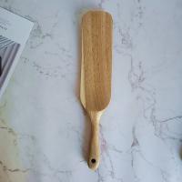 China Salad Sauce Mixing Kitchen Wooden Utensils Drain Acacia Wood Spatula for sale