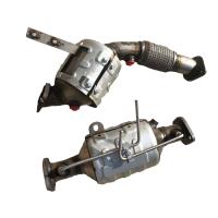 China D5 Three Way Catalytic Converter Stainless Steel Ceramic Carrier for sale