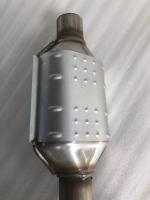 China Factory Direct Sales Of High Standard Universal Three Way Catalytic Converter 2.5inch  Ford for sale