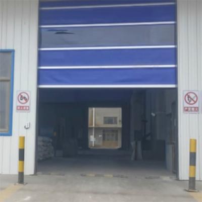 China 0.75KW-1.5KW Industrial High Speed Door For Supermarket Back-Room Storage Area Access for sale