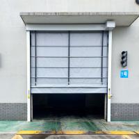 China Quick Opening Servo Control High Speed Folding Door Motor System for High-Frequency Industrial Passages for sale