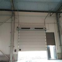 China Custom Industrial Sectional Door Noise Reducing Wind Resistant For Factory Main Entrances for sale