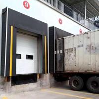 China Custom Mechanical Dock Shelter Weatherproof For Logistics / Distribution Centers for sale
