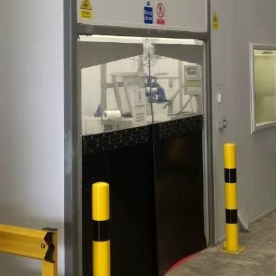 China Impact Resistant Cold Room Swing Door Anti Collision For Cold Storage / Industrial Traffic Areas for sale