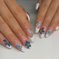 China Custom Logo 24pcs 3D Effect Cute Flower Design False Nails Almond Acrylic Nail Tips Rhinestone Press on Nails Wholesale for sale