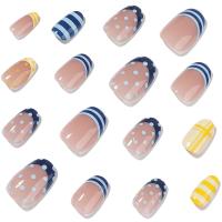 China Short Oval 24 Pcs French Tip Press On Nails Easy To Apply for sale