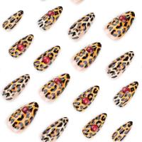 China Short Almond 3D Press On Nails Cherry Leopard Print Nail Stickers for sale