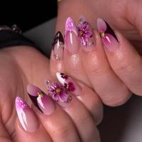 China Long Almond Flowers Design 3D Press On Nails French Tip Pink for sale