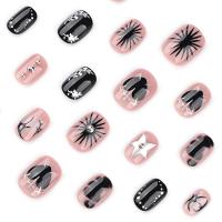 China Short Round Star Pattern Press On Nails With Pearl Rhinestone for sale