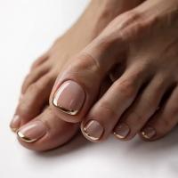 China Gentle French Tip Press On Toenails Square Glossy Toenail Fake Nails for sale