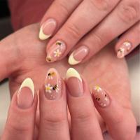 China Long Almond French Tip Pattern Press On Nails Flower Glossy for sale
