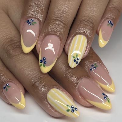 China Floral Pattern False Nails Almond French Tip Design Nails 24 Pcs for sale