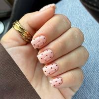 China Short Square Polka Dot Finish Pattern Press On Nails Private Label Service for sale