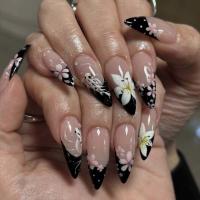 China Long Black French Tip Fake Nails Floral Almond French Tip Nails Standard for sale
