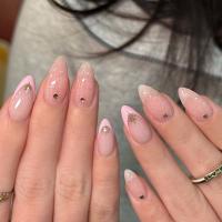 China Starry Glitter French Tip False Nails Medium Almond Rhinestone For Dating Party for sale