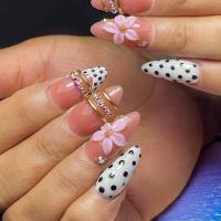 China Pink Flower 3D Press On Nails Polka Dot Almond Gold Rhinestone Chain Decor for sale