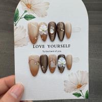 China Cat Eye Design Handmade False Nails Flower Design Almond Shape for sale