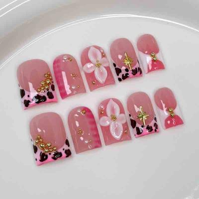 China Wholesale Medium Square Handmade Fake Nails Pink Leopard Print 3D Floral Decor for sale