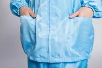 China Cleanroom Reusable Anti-Static ESD Lab Coveralls with 10^6-10^8 Ohm Resistance for Class 100-1000 Environments for sale